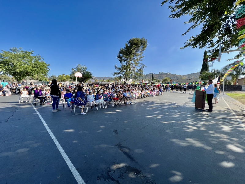 Kinder Promotion | Glen View Elementary